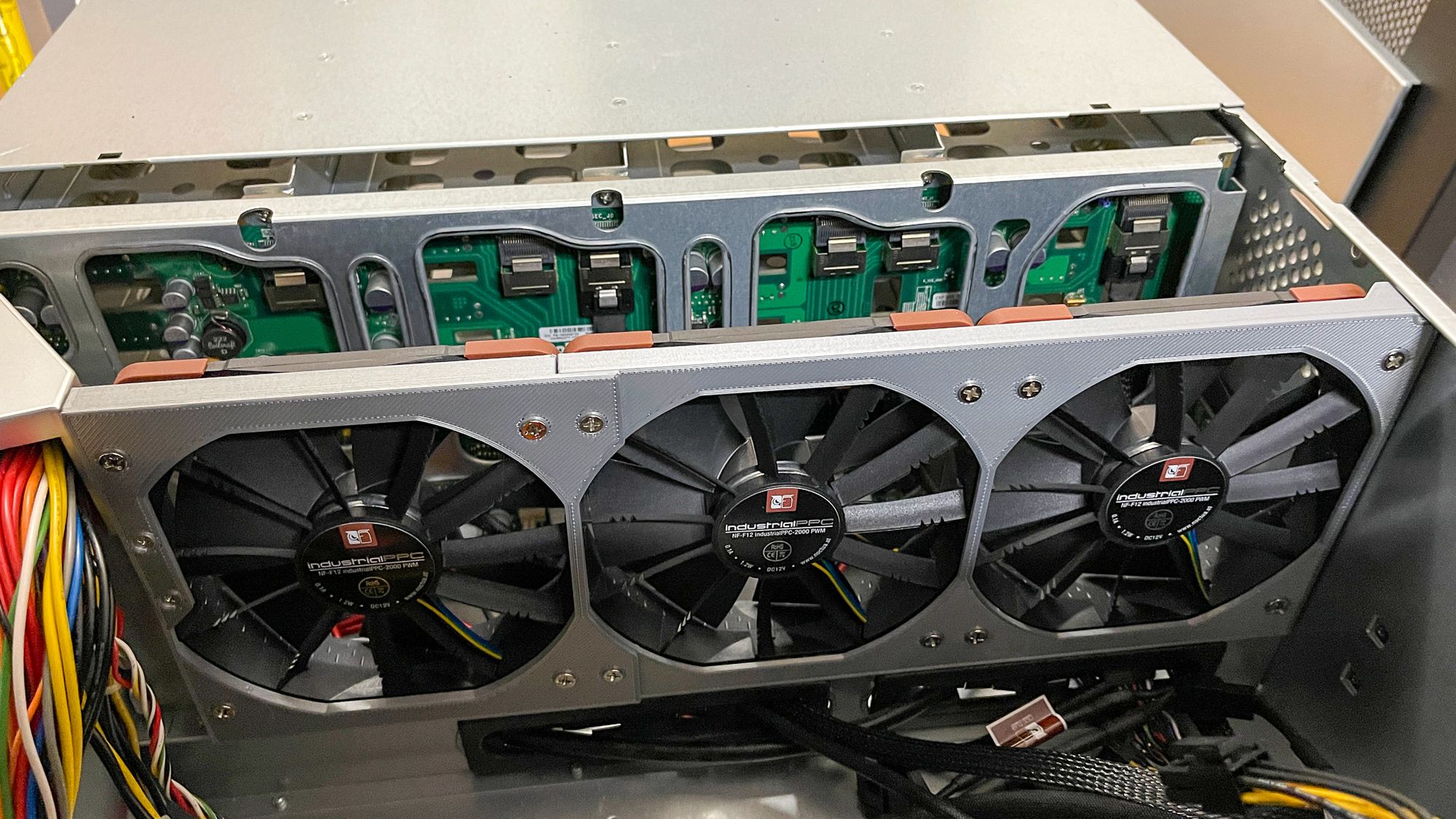 Supermicro SC846 120mm fan wall adapter